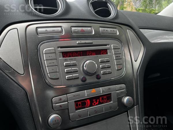 Balts Ford Mondeo 2008 Cēsis, ar dzinēja tilpumu 2.00 L un nobraukumu 340 tūkst. km par 2050 €, foto 6 vietnē AUTOMOTO.COM.LV