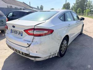 White Ford Mondeo 2015 in Taurage, with an engine capacity of 2.00 L and mileage of 330 thousand km for 4200 €, photo 5 on AUTOMOTO.COM.LV