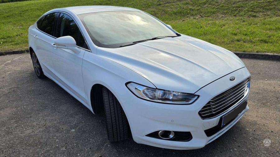 White Ford Mondeo 2015 in Kaunas, with an engine capacity of 1.50 L and mileage of 216 thousand km for 8000 €, photo 5 on AUTOMOTO.COM.LV