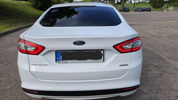 White Ford Mondeo 2015 in Kaunas, with an engine capacity of 1.50 L and mileage of 216 thousand km for 8000 €, photo 6 on AUTOMOTO.COM.LV