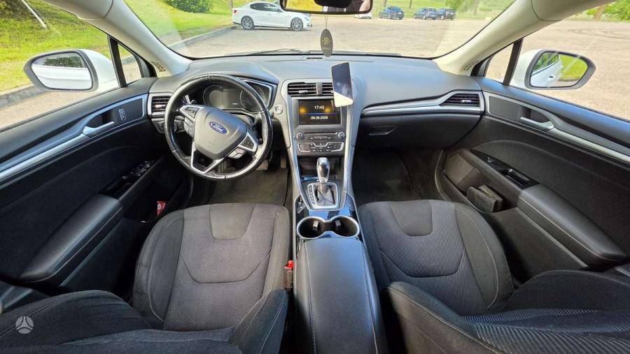 White Ford Mondeo 2015 in Kaunas, with an engine capacity of 1.50 L and mileage of 216 thousand km for 8000 €, photo 14 on AUTOMOTO.COM.LV