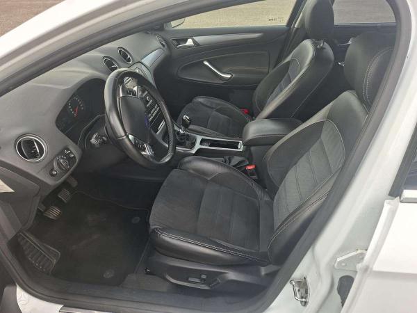 White Ford Mondeo 2015 in Kaunas, with an engine capacity of 1.56 L and mileage of 300 thousand km for 5000 €, photo 8 on AUTOMOTO.COM.LV