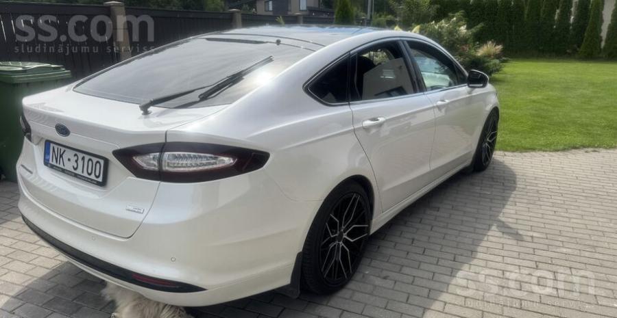 Balts Ford Mondeo 2016 Rīga, ar dzinēja tilpumu 1.50 L un nobraukumu 75 tūkst. km par 9850 €, foto 1 vietnē AUTOMOTO.COM.LV