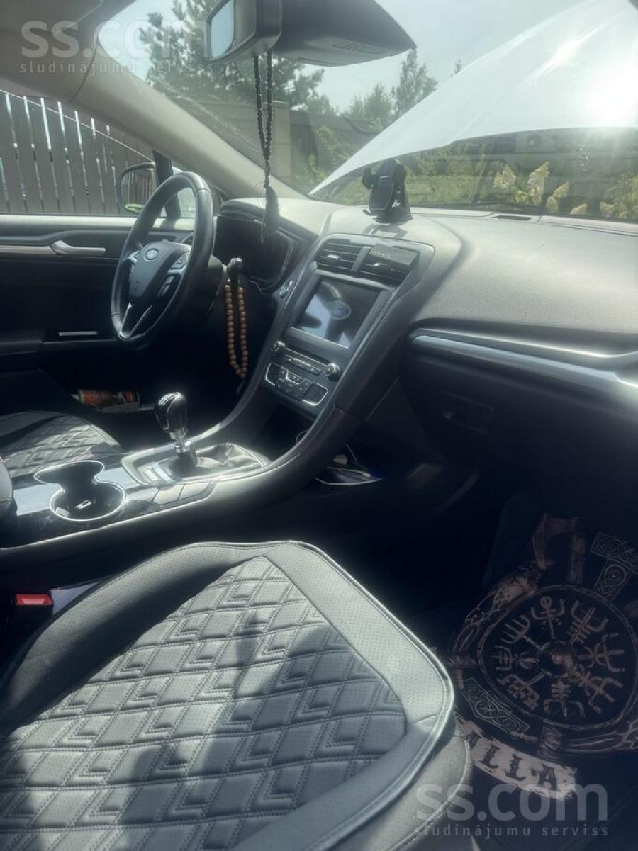 Balts Ford Mondeo 2016 Rīga, ar dzinēja tilpumu 1.50 L un nobraukumu 75 tūkst. km par 9850 €, foto 4 vietnē AUTOMOTO.COM.LV