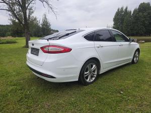 White Ford Mondeo 2016 in Alytus, with an engine capacity of 2.00 L and mileage of 247 thousand km for 5249 €, photo 5 on AUTOMOTO.COM.LV