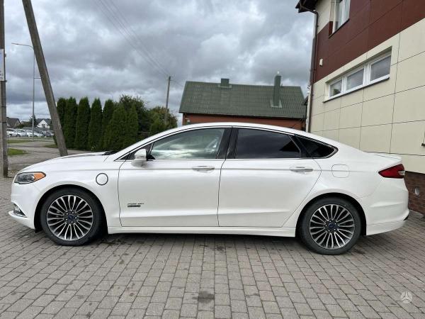 Balts Ford Mondeo 2017 Kretinga, ar dzinēja tilpumu 2.00 L un nobraukumu 159 tūkst. km par 12499 €, foto 7 vietnē AUTOMOTO.COM.LV
