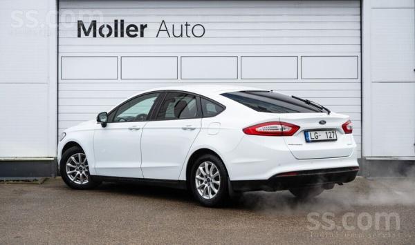 Balts Ford Mondeo 2018 Rīga, ar dzinēja tilpumu 1.50 L un nobraukumu 134 tūkst. km par 9600 €, foto 3 vietnē AUTOMOTO.COM.LV