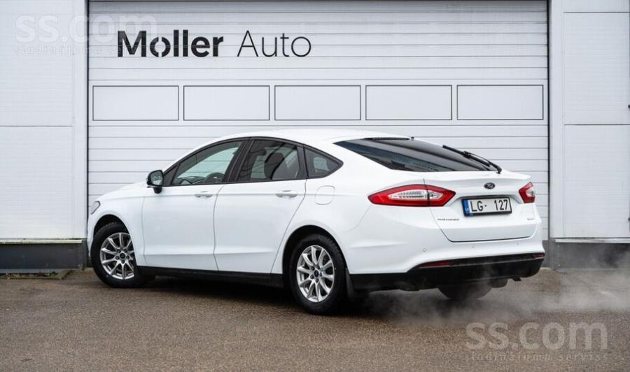 White Ford Mondeo 2018 in Riga, with an engine capacity of 1.50 L and mileage of 134 thousand km for 9600 €, photo 3 on AUTOMOTO.COM.LV