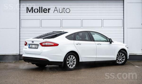 Balts Ford Mondeo 2018 Rīga, ar dzinēja tilpumu 1.50 L un nobraukumu 134 tūkst. km par 9600 €, foto 4 vietnē AUTOMOTO.COM.LV