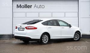 White Ford Mondeo 2018 in Riga, with an engine capacity of 1.50 L and mileage of 134 thousand km for 9600 €, photo 4 on AUTOMOTO.COM.LV