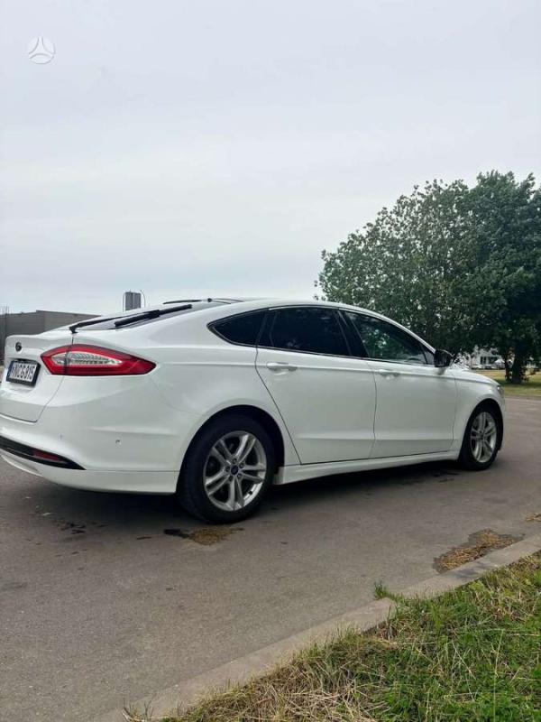 Balts Ford Mondeo 2018 Panevēža, ar dzinēja tilpumu 2.00 L un nobraukumu 250 tūkst. km par 6999 €, foto 5 vietnē AUTOMOTO.COM.LV