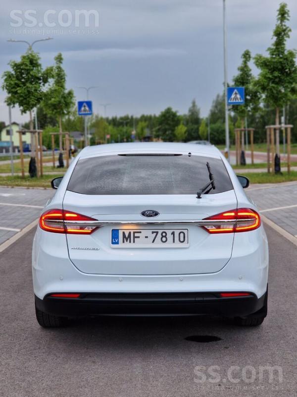 Balts Ford Mondeo 2019 Jelgava, ar dzinēja tilpumu 2.00 L un nobraukumu 159 tūkst. km par 8500 €, foto 4 vietnē AUTOMOTO.COM.LV