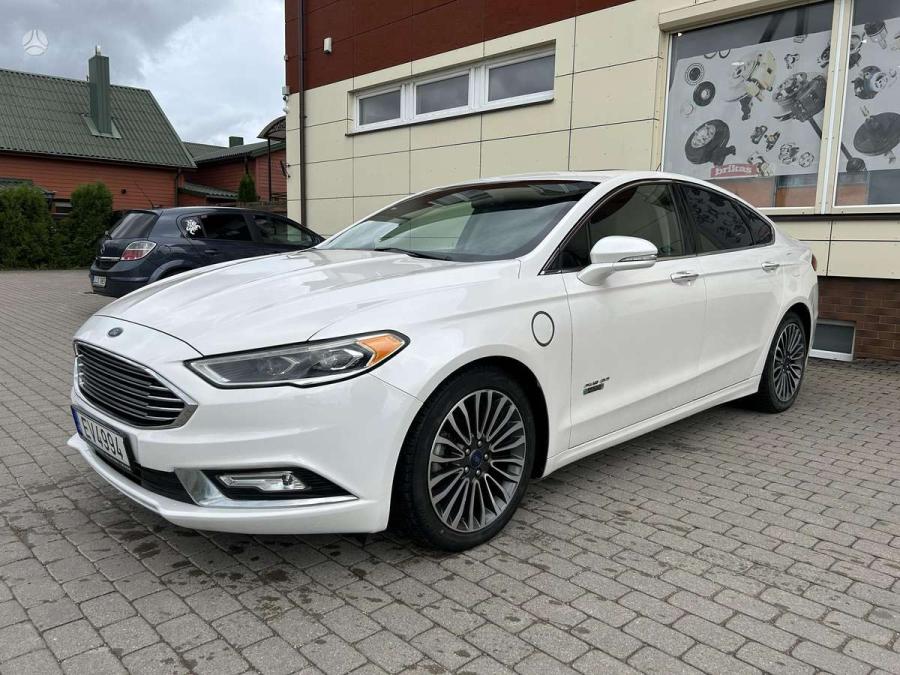 White Ford Mondeo 2020 in Kretinga, with an engine capacity of 2.00 L and mileage of 159 thousand km for 12499 €, photo 5 on AUTOMOTO.COM.LV