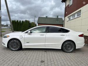 White Ford Mondeo 2020 in Kretinga, with an engine capacity of 2.00 L and mileage of 159 thousand km for 12499 €, photo 7 on AUTOMOTO.COM.LV