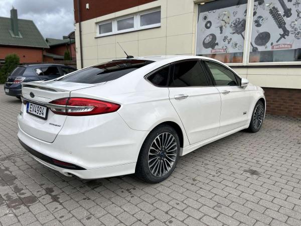 Ford Mondeo 2020 in Kretinga on AUTOMOTO.COM.LV White Ford Mondeo 2020 in Kretinga, with an engine capacity of 2.00 L and mileage of 159 thousand km for 12499 €, photo 9 on AUTOMOTO.COM.LV