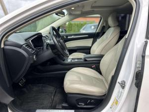 White Ford Mondeo 2020 in Kretinga, with an engine capacity of 2.00 L and mileage of 159 thousand km for 12499 €, photo 12 on AUTOMOTO.COM.LV