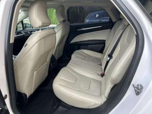 White Ford Mondeo 2020 in Kretinga, with an engine capacity of 2.00 L and mileage of 159 thousand km for 12499 €, photo 21 on AUTOMOTO.COM.LV