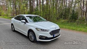 White Ford Mondeo 2022 in Tallinn, with an engine capacity of 2.00 L and mileage of 75 thousand km for 19590 €, photo 5 on AUTOMOTO.COM.LV