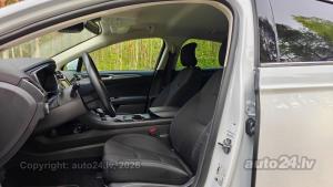 White Ford Mondeo 2022 in Tallinn, with an engine capacity of 2.00 L and mileage of 75 thousand km for 19590 €, photo 11 on AUTOMOTO.COM.LV
