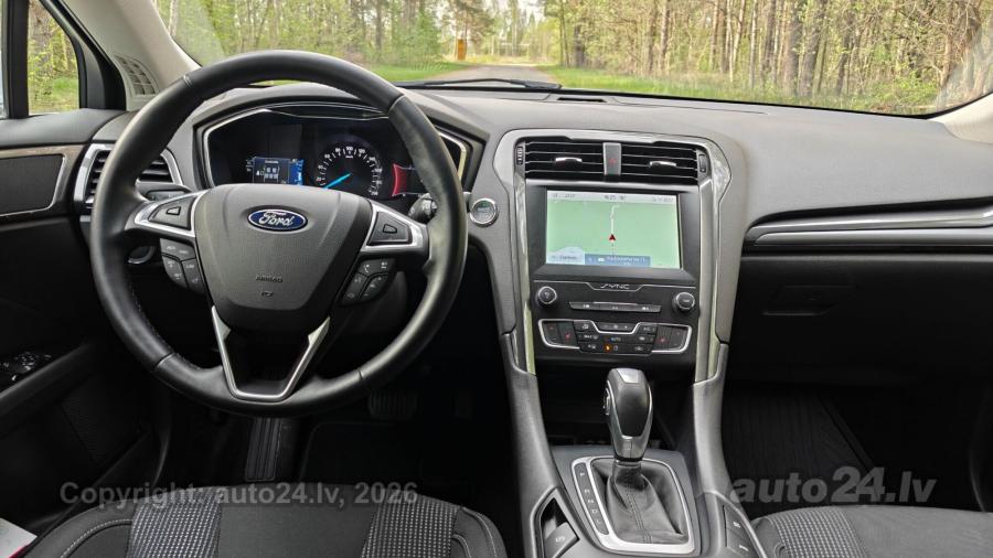 White Ford Mondeo 2022 in Tallinn, with an engine capacity of 2.00 L and mileage of 75 thousand km for 19590 €, photo 14 on AUTOMOTO.COM.LV