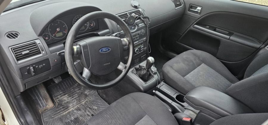 Balts Ford Mondeo 2007 Rīga, ar dzinēja tilpumu 2.00 L un nobraukumu 248 tūkst. km par 1100 €, foto 12 vietnē AUTOMOTO.COM.LV