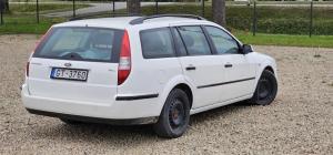 Balts Ford Mondeo 2007 Rīga, ar dzinēja tilpumu 2.00 L un nobraukumu 248 tūkst. km par 1100 €, foto 26 vietnē AUTOMOTO.COM.LV