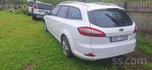 White Ford Mondeo 2008 in Bauska, with an engine capacity of 2.30 L and mileage of 319 thousand km for 750 €, photo 4 on AUTOMOTO.COM.LV