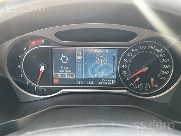 White Ford Mondeo 2008 in Bauska, with an engine capacity of 2.30 L and mileage of 348 thousand km for 1500 €, photo 6 on AUTOMOTO.COM.LV