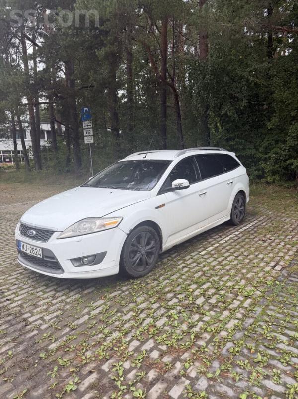 White Ford Mondeo 2008 in Jurmala, with an engine capacity of 2.00 L and mileage of 403 thousand km for 1100 €, photo 3 on AUTOMOTO.COM.LV