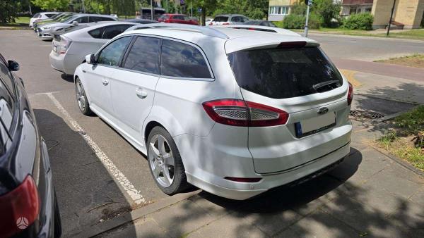 Balts Ford Mondeo 2011 Viļņa, ar dzinēja tilpumu 2.00 L un nobraukumu 525 tūkst. km par 2500 €, foto 2 vietnē AUTOMOTO.COM.LV