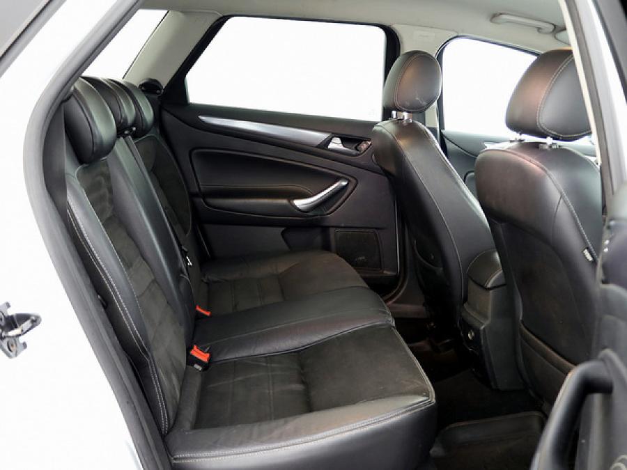 White Ford Mondeo 2011 in Tallinn, with an engine capacity of 2.00 L and mileage of 353 thousand km for 2399 €, photo 8 on AUTOMOTO.COM.LV