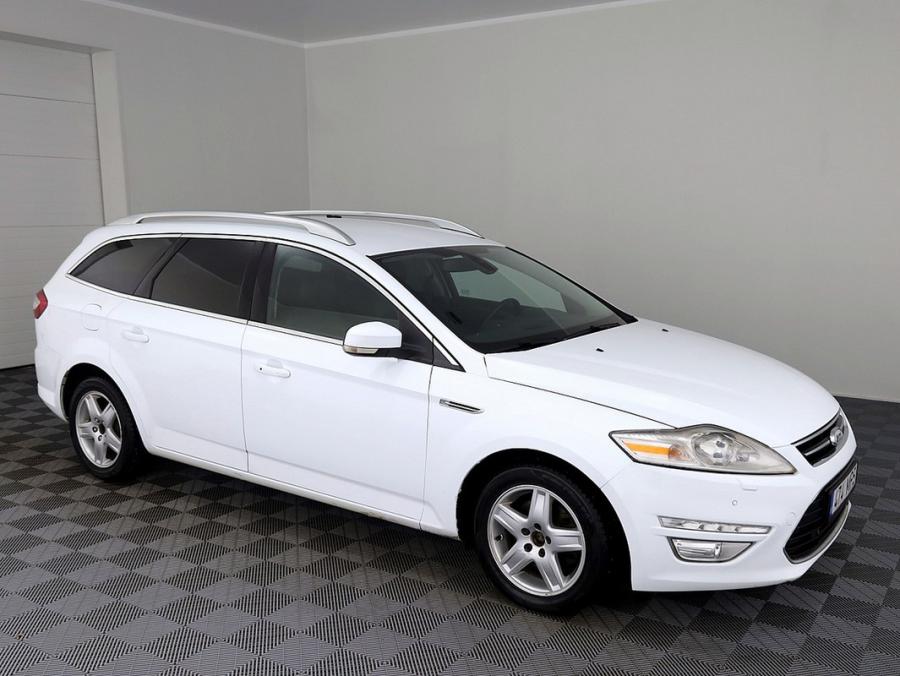 White Ford Mondeo 2011 in Tallinn, with an engine capacity of 2.00 L and mileage of 353 thousand km for 2399 €, photo 9 on AUTOMOTO.COM.LV