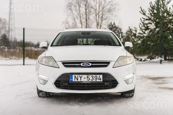 White Ford Mondeo 2012 in Riga, with an engine capacity of 2.00 L and mileage of 355 thousand km for 3990 €, photo 2 on AUTOMOTO.COM.LV