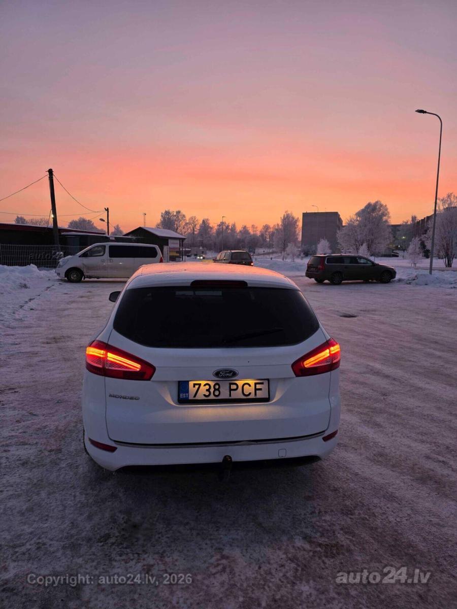 White Ford Mondeo 2012 in Tallinn, with an engine capacity of 2.00 L and mileage of 356 thousand km for 4200 €, photo 5 on AUTOMOTO.COM.LV