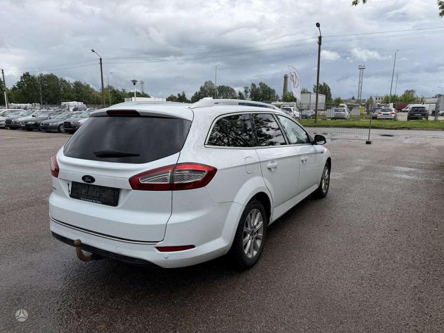 Balts Ford Mondeo 2012 Marijampole, ar dzinēja tilpumu 1.60 L un nobraukumu 186 tūkst. km par 2550 €, foto 5 vietnē AUTOMOTO.COM.LV