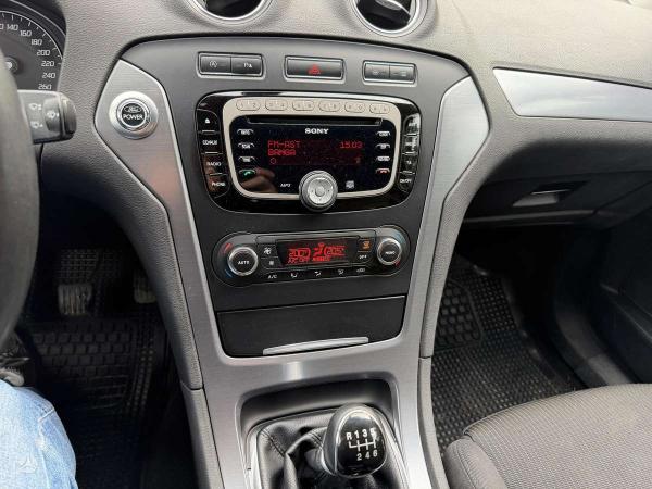 Balts Ford Mondeo 2012 Marijampole, ar dzinēja tilpumu 1.60 L un nobraukumu 186 tūkst. km par 2550 €, foto 9 vietnē AUTOMOTO.COM.LV