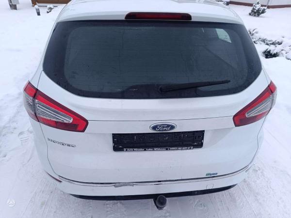 White Ford Mondeo 2013 in Rokiskis, with an engine capacity of 2.00 L and mileage of 241 thousand km for 3300 €, photo 3 on AUTOMOTO.COM.LV