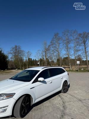White Ford Mondeo 2013 in Birzai, with an engine capacity of 2.00 L and mileage of 300 thousand km for 3500 €, photo 4 on AUTOMOTO.COM.LV