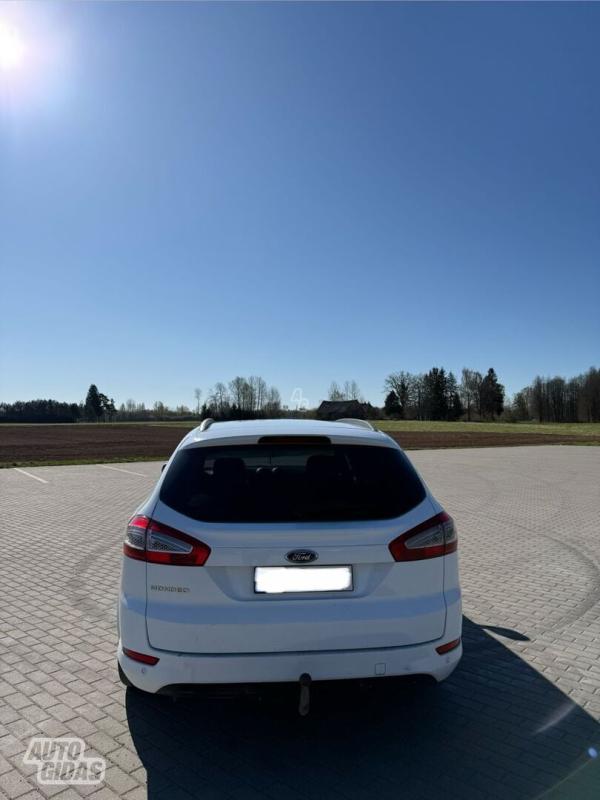 White Ford Mondeo 2013 in Birzai, with an engine capacity of 2.00 L and mileage of 300 thousand km for 3500 €, photo 6 on AUTOMOTO.COM.LV