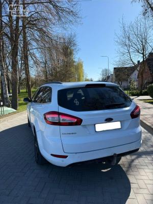 White Ford Mondeo 2013 in Birzai, with an engine capacity of 2.00 L and mileage of 300 thousand km for 3500 €, photo 13 on AUTOMOTO.COM.LV