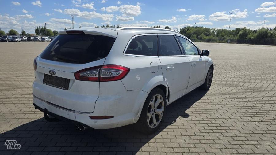 White Ford Mondeo 2013 in Marijampole, with an engine capacity of 2.20 L and mileage of 255 thousand km for 2150 €, photo 5 on AUTOMOTO.COM.LV