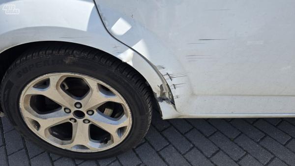 Balts Ford Mondeo 2013 Marijampole, ar dzinēja tilpumu 2.20 L un nobraukumu 255 tūkst. km par 2150 €, foto 7 vietnē AUTOMOTO.COM.LV