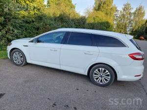 White Ford Mondeo 2013 in Riga, with an engine capacity of 2.20 L and mileage of 385 thousand km for 4500 €, photo  on AUTOMOTO.COM.LV