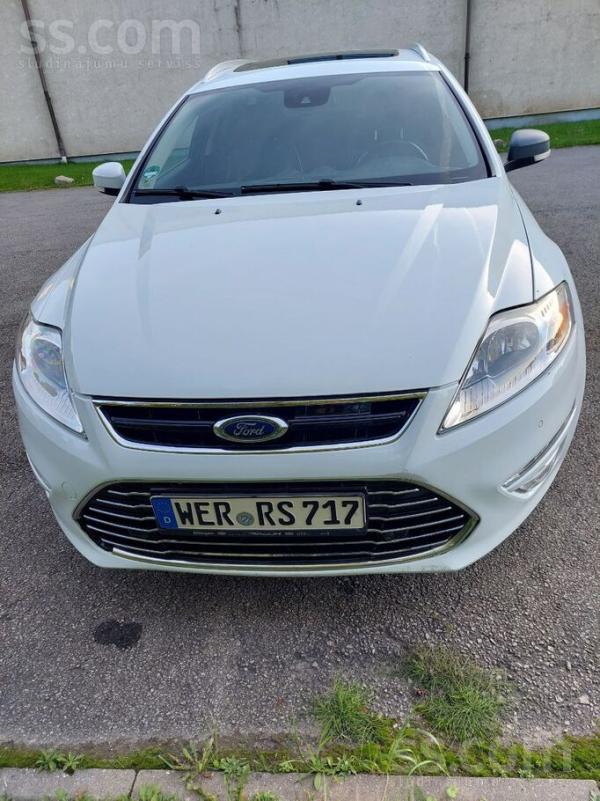 Balts Ford Mondeo 2013 Rīga, ar dzinēja tilpumu 2.20 L un nobraukumu 385 tūkst. km par 4500 €, foto 3 vietnē AUTOMOTO.COM.LV