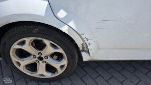 White Ford Mondeo 2013 in Marijampole, with an engine capacity of 2.20 L and mileage of 255 thousand km for 1850 €, photo 8 on AUTOMOTO.COM.LV