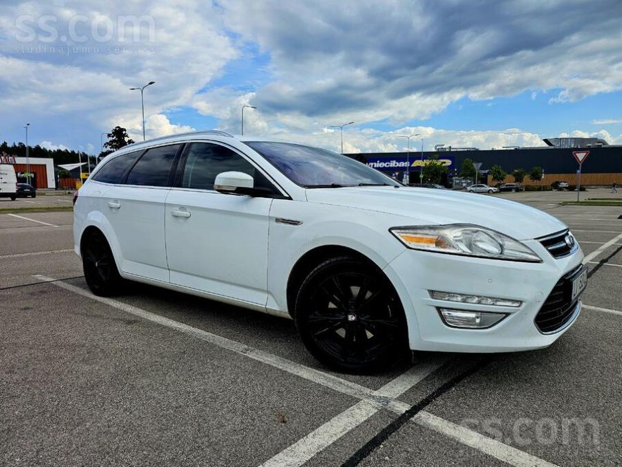 Balts Ford Mondeo 2013 Rīga, ar dzinēja tilpumu 2.20 L un nobraukumu 401 tūkst. km par 5350 €, foto 1 vietnē AUTOMOTO.COM.LV