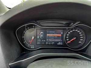 Balts Ford Mondeo 2013 Rīga, ar dzinēja tilpumu 2.20 L un nobraukumu 401 tūkst. km par 5350 €, foto 7 vietnē AUTOMOTO.COM.LV