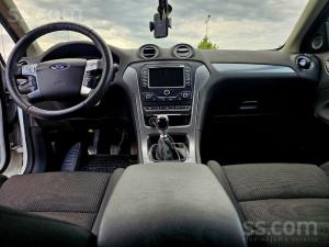 Balts Ford Mondeo 2013 Rīga, ar dzinēja tilpumu 2.20 L un nobraukumu 401 tūkst. km par 5350 €, foto 10 vietnē AUTOMOTO.COM.LV