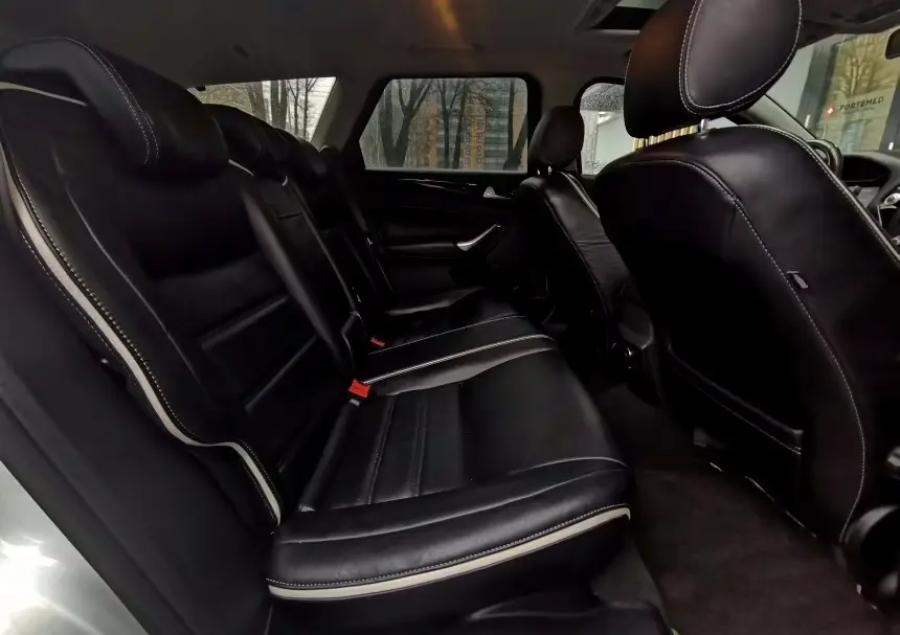 Balts Ford Mondeo 2013 Rīga, ar dzinēja tilpumu 2.20 L un nobraukumu 254 tūkst. km par 6390 €, foto 6 vietnē AUTOMOTO.COM.LV