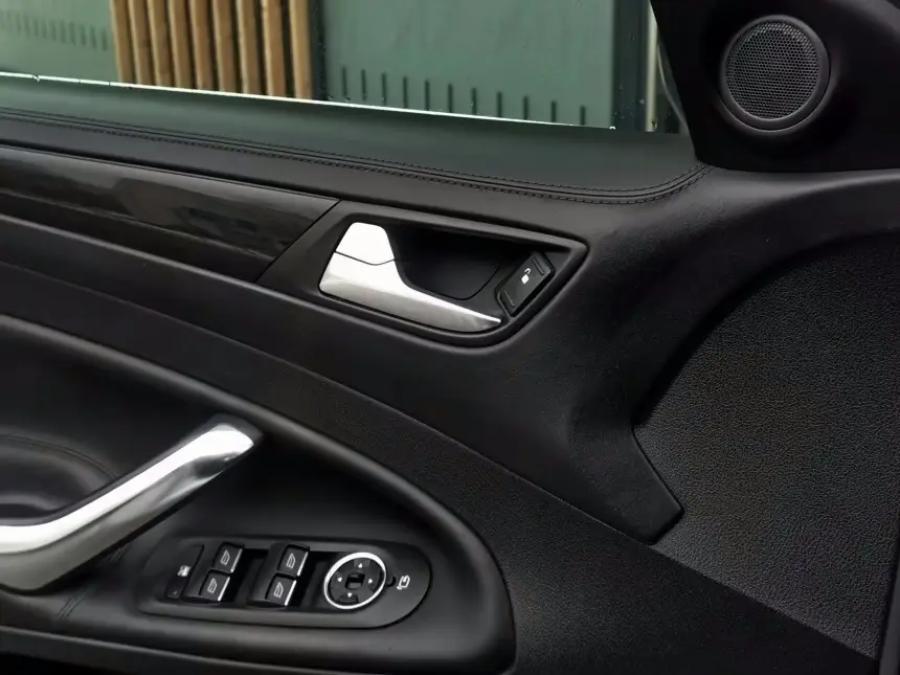 Balts Ford Mondeo 2013 Rīga, ar dzinēja tilpumu 2.20 L un nobraukumu 254 tūkst. km par 6390 €, foto 11 vietnē AUTOMOTO.COM.LV